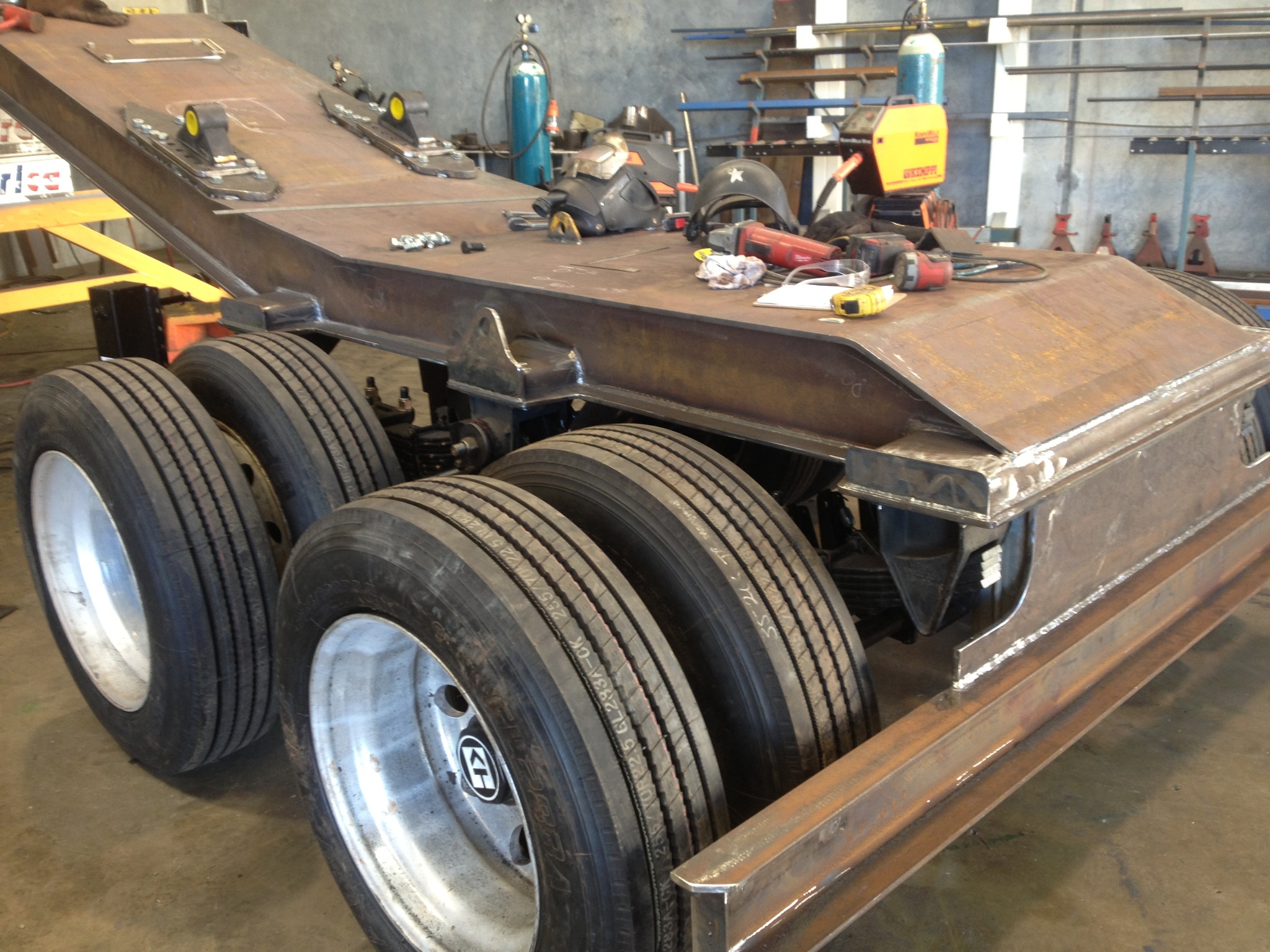 Load Share Dolly Chassis – Design & Fabrication to Client Specs